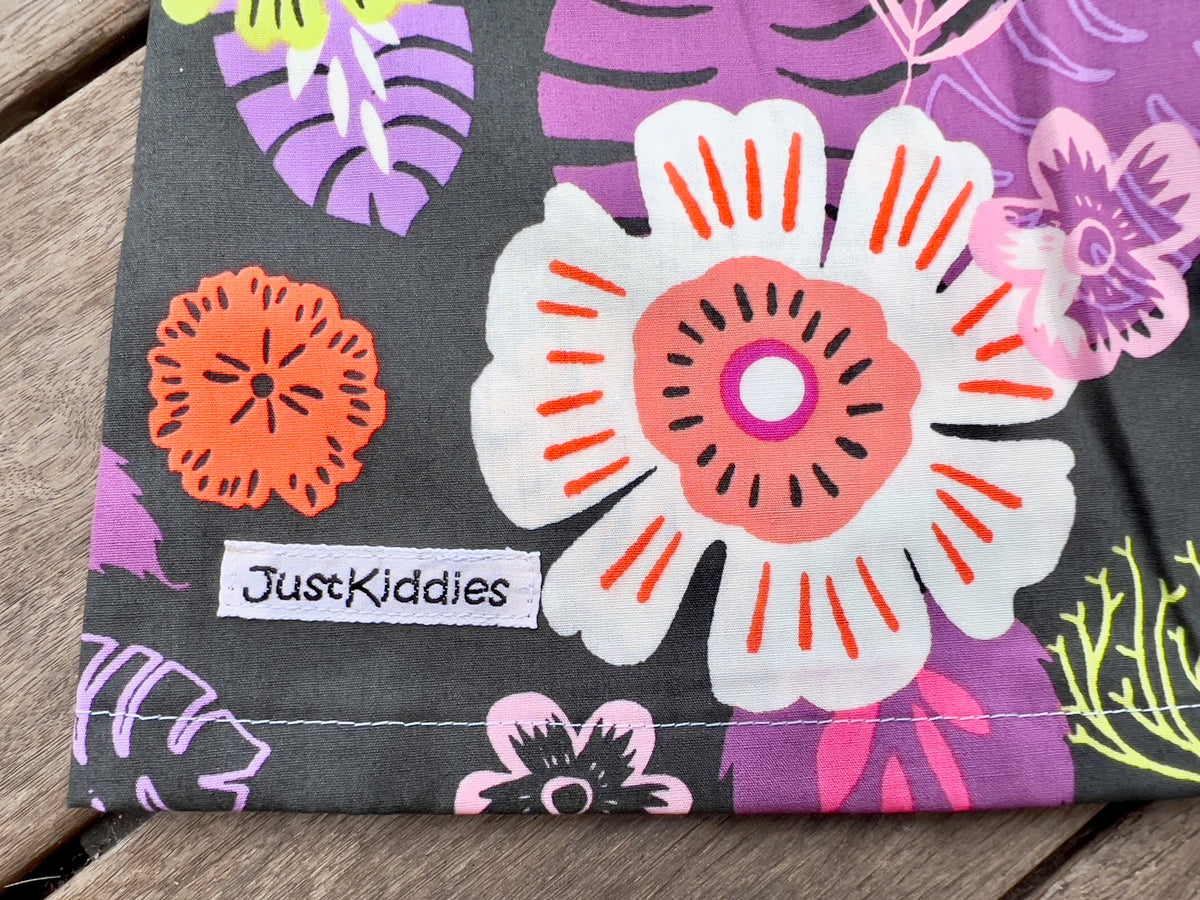 LANI DRESS - FLOWERS in black – Just Kiddies